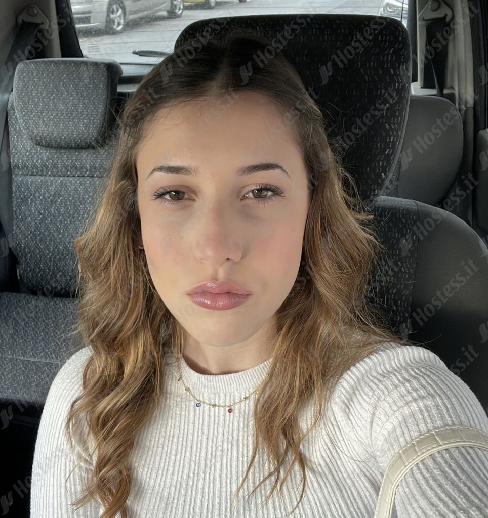 Elena Maria G. Hostess su Milano - Hostess.it