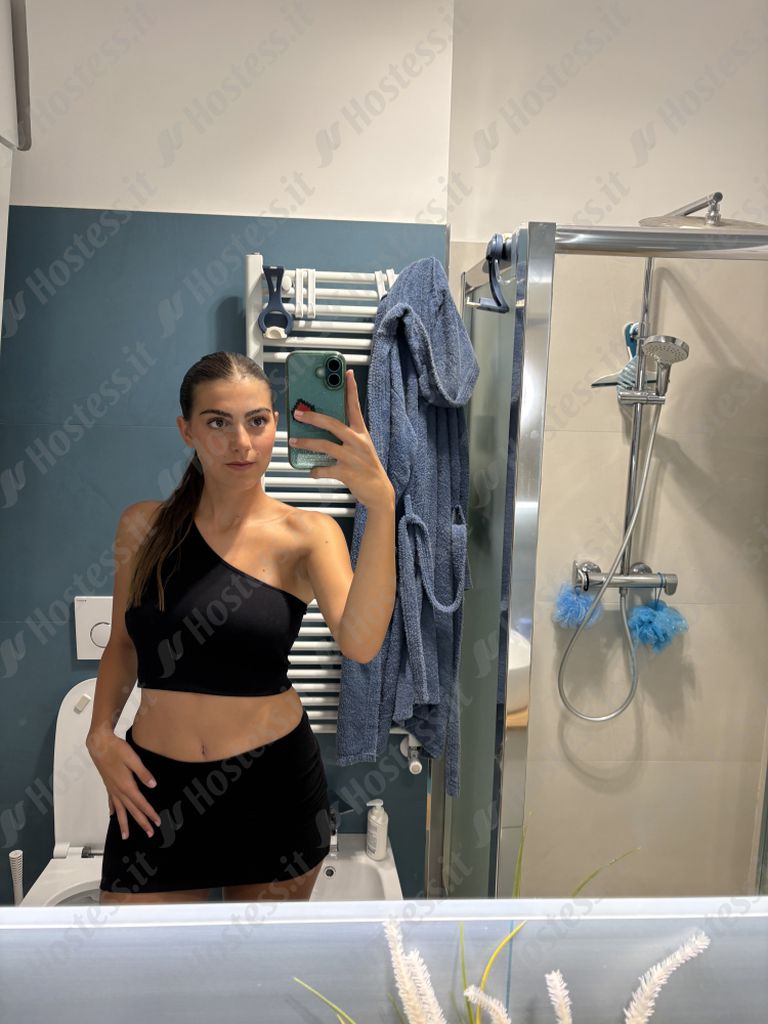 Ilaria C. Hostess su Roma - Hostess.it