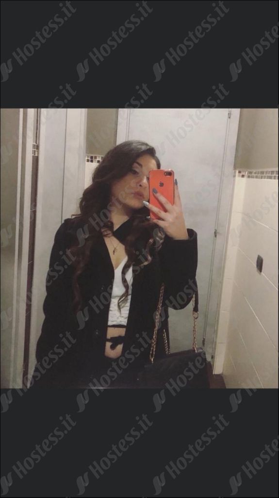 Francesca V. Hostess su Genova - Hostess.it