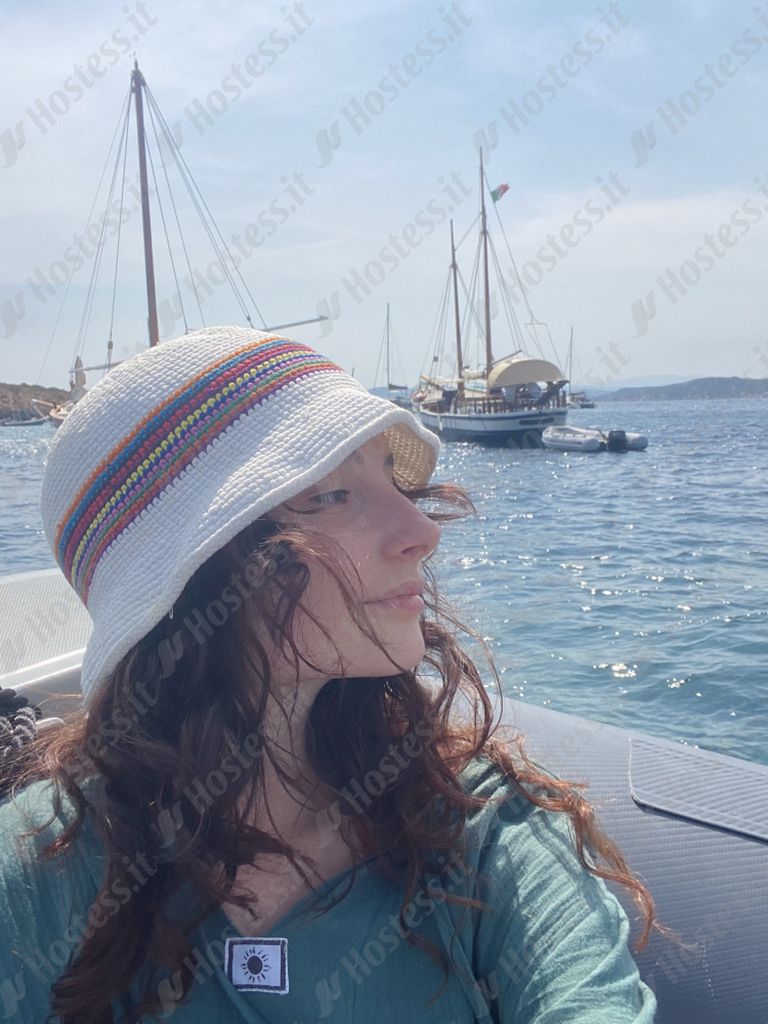 Flavia P. Hostess su Roma - Hostess.it